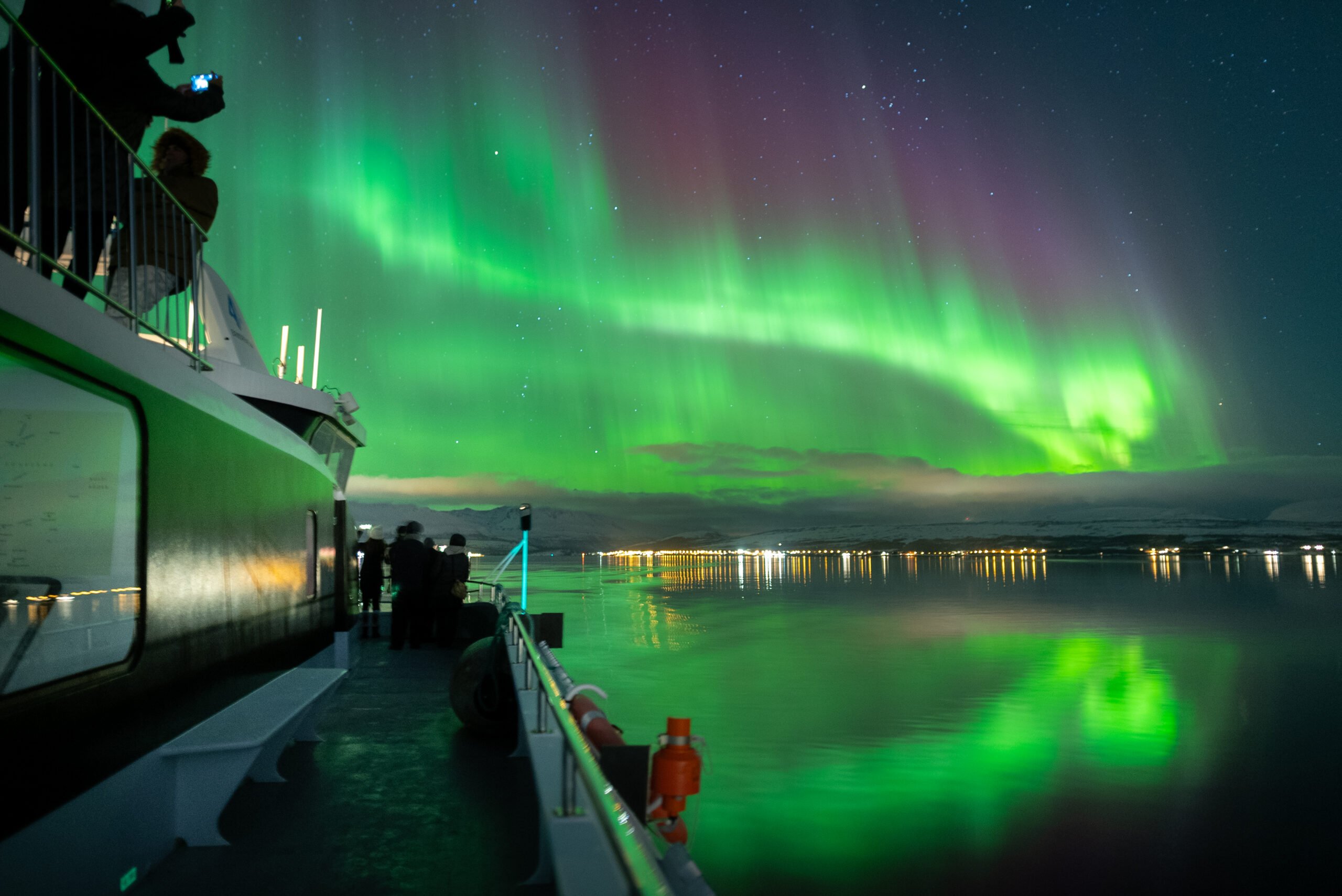 How to take the perfect Northern Lights photo - Rødne Fjord Cruise